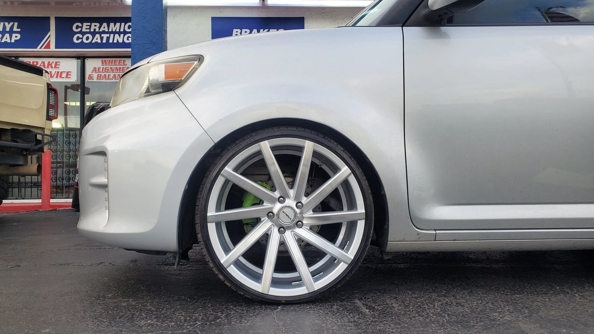 20" Inch Strada Sega Silver Wheels 20x8.5 Rims 225/30ZR20 Atlas Tires ...