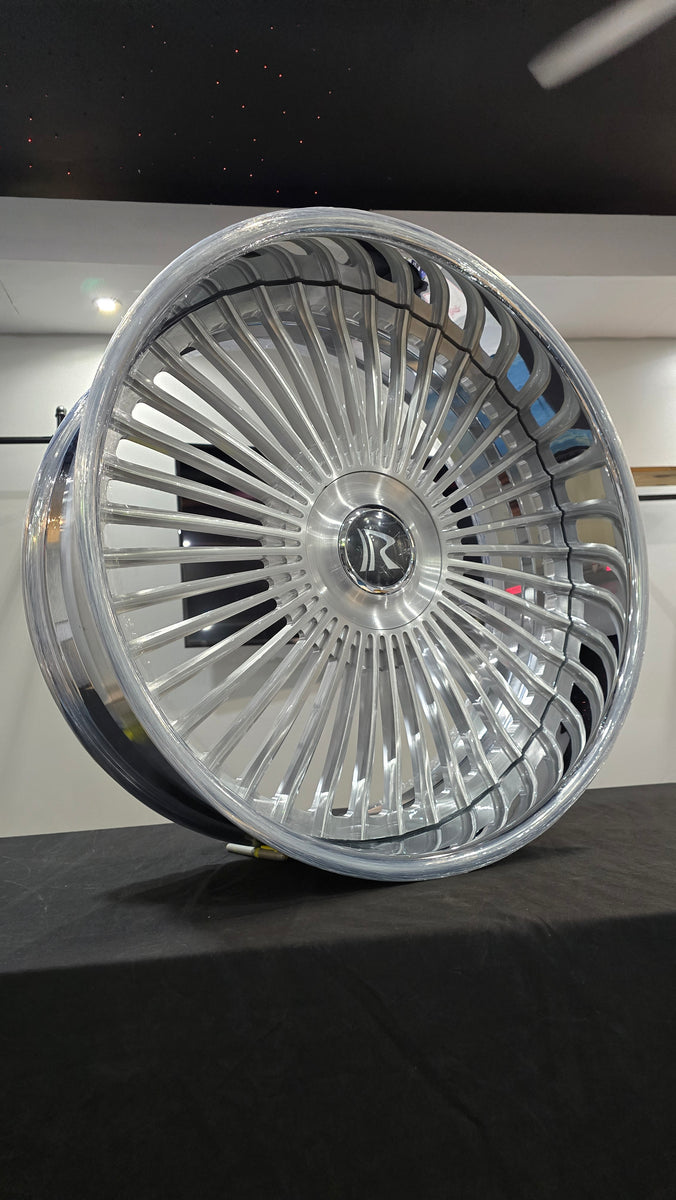 26" Rucci Hooch All Chrome lip Wheels Staggered 26x9 26x10 Lexani LX T ...